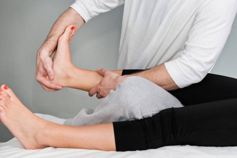 Why Elevating a Sports Injury Helps | Sports Injuries | Rehab Access